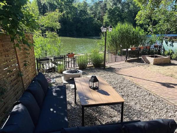 Csuka48 Apartman - Békésszentandrás