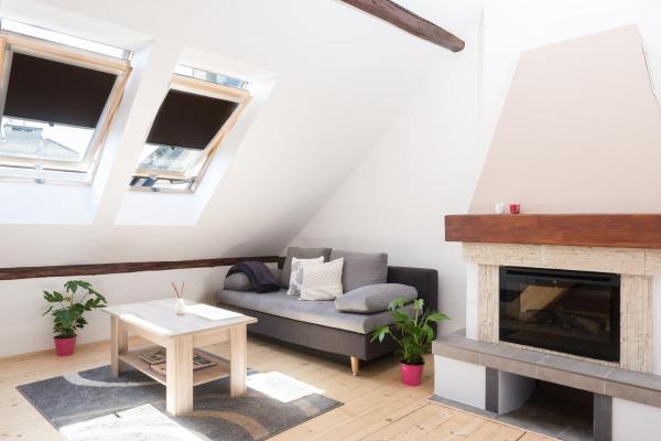 Charming Rustic Old Town Apartment - Krakau