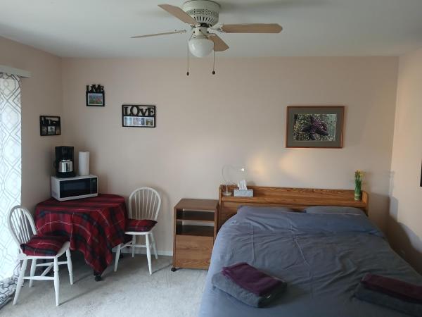 Serenity Bed And Breakfast - Courtenay, BC, Canada