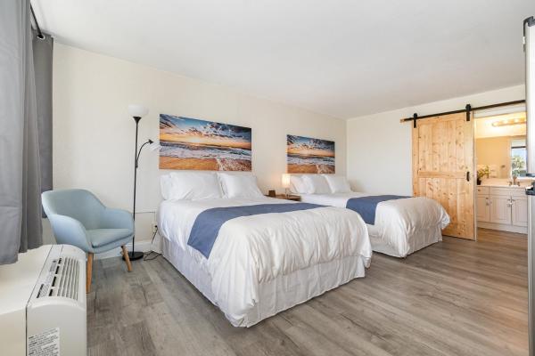 Charming Suite: Smart Tv, Modern Amenities & Pool Access - St. Cloud, FL