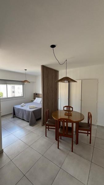 Amplio Monoambiente En Zona Aldrey - Mar del Plata