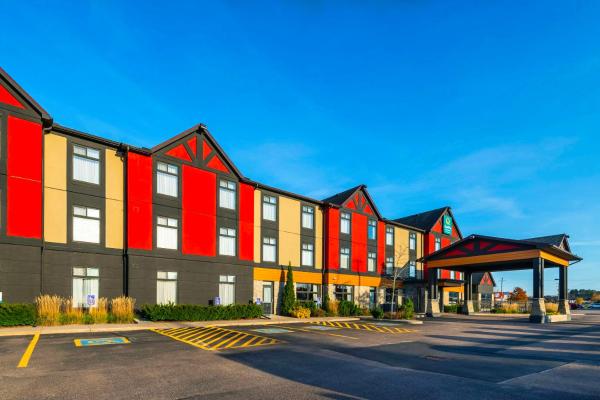 Quality Inn & Suites - Pembroke