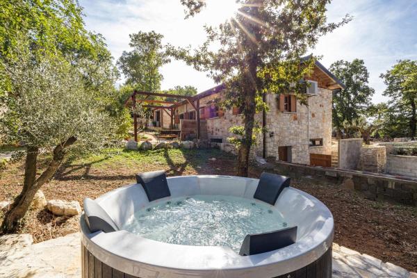 Paradiso Istriano With Jacuzzi - Rovinj