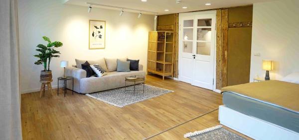 Lady Milavie Apartments - Coburg