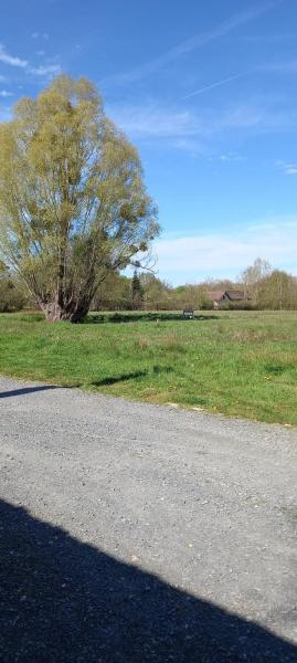 Emplacement Toile De Tente , Caravane Ou Camping Car - Sarthe