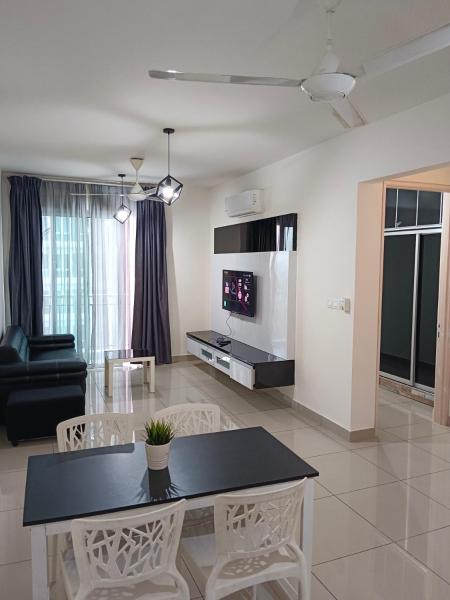 Newly Painted 3-room Residence, Near Ioi City Mall, Upm, Uniten, Iukl - Selangor