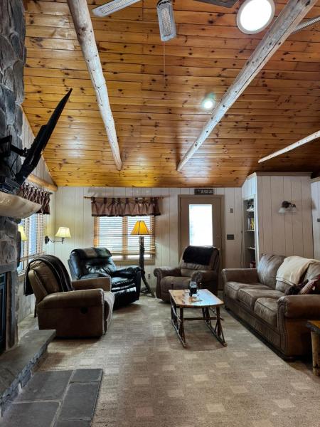Adirondack Luxury Getaway - Old Forge, NY