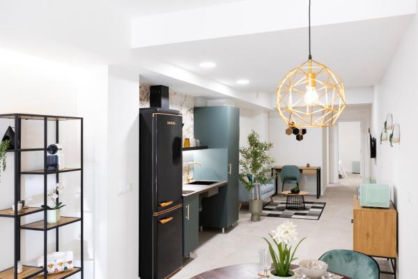 Ag7 Loft Valencia Espaciosos Estudios Con Terraza Cercanos Al Metro Zona Ayora - Burjasot