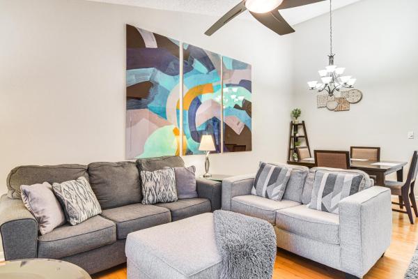 Resort Perks Condo With Private Balcony In St Pete! - St. Petersburg, FL