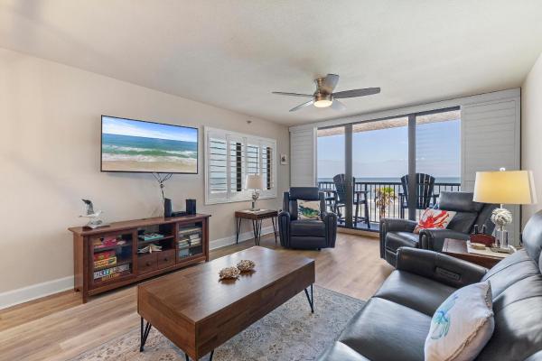 Sunrise 302 - New Smyrna Beach, FL