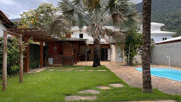 Refúgio A Poucos Passos Da Praia De Guaecá - Ilhabela