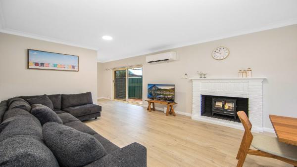 Ocean Waves Umina Bech - Umina