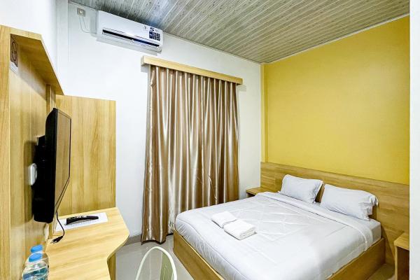 Reddoorz Plus At Krishna Homestay Kupang - East Nusa Tenggara