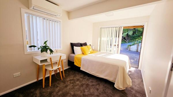 Private Retreat In Birkenhead - Riverhead