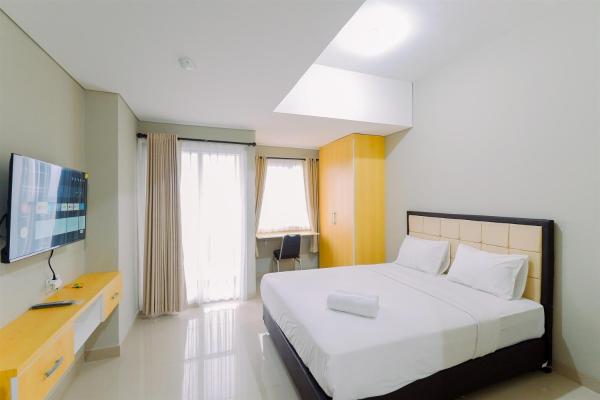 Homey Studio At Lrt City Sentul Royal Sentul Park Apartment By Travelio - Indonesia