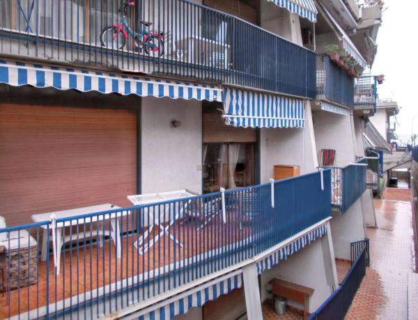 Charming Apartment In Giardini Naxos With Sea View - 80 M² - Naxos