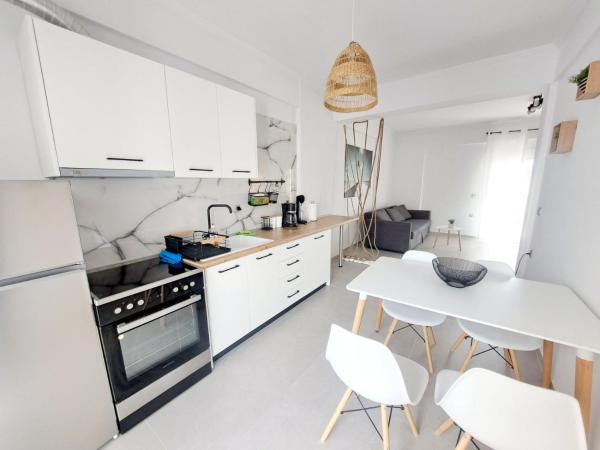 Mitende Apartments - Кассандра