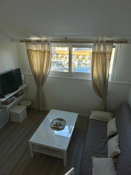 Aux Beaux Coquillages, Vue Mer Et Sur Le Port - Courseulles-sur-Mer