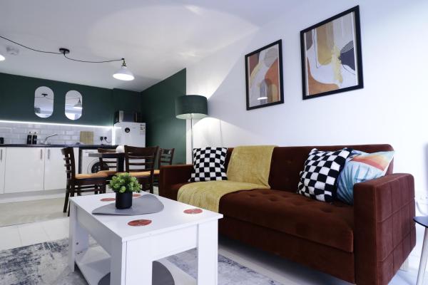 Entire Town Centre Apartment Free Parking Wifi - Colchester