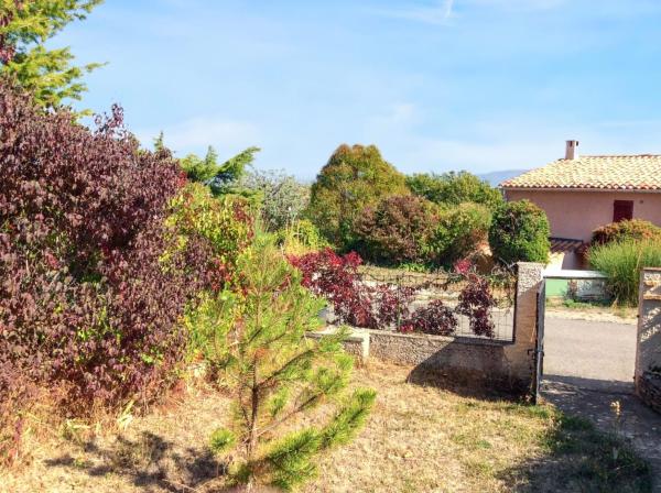 Maison Charmante à Vachères Avec Vue Sur La Montagne - Le Jardin de l'Abbaye de Valsaintes