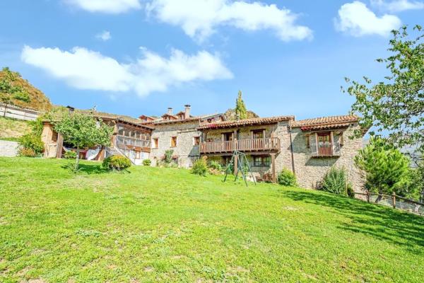 Comfortable Apartment In Ardanué - 55 M² - Parking Available - Bonansa