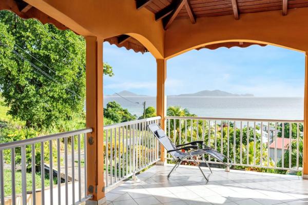 Maison Charmante Avec Vue Sur La Mer Et La Montagne à Trois-rivières - Guadeloupe