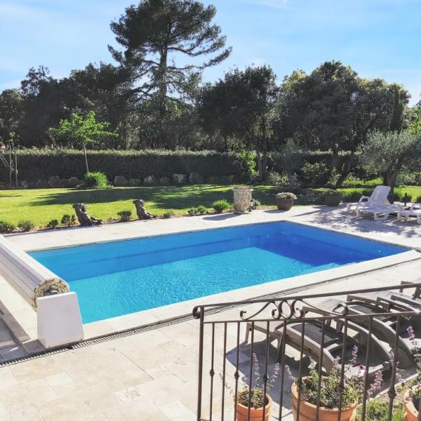 Villa éLégante à Régusse Avec Piscine Privée - Régusse