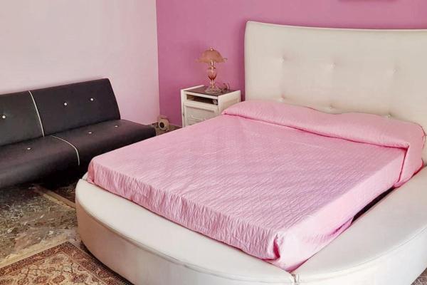 Spacious Apartment In Tuglie With Fireplace And Terrace - Galatone