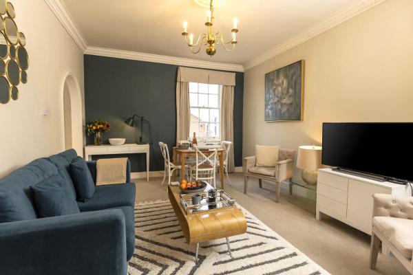 Wolcote House - Cheltenham