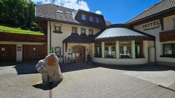 Hotel Obergfell - Titisee-Neustadt
