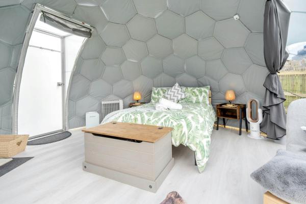 Deerstone Glamping- Pendle Hill Dome - Skipton