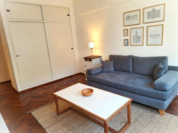 Amplio Y Calido Departamento En El Corazón De San Telmo - Buenos Aires