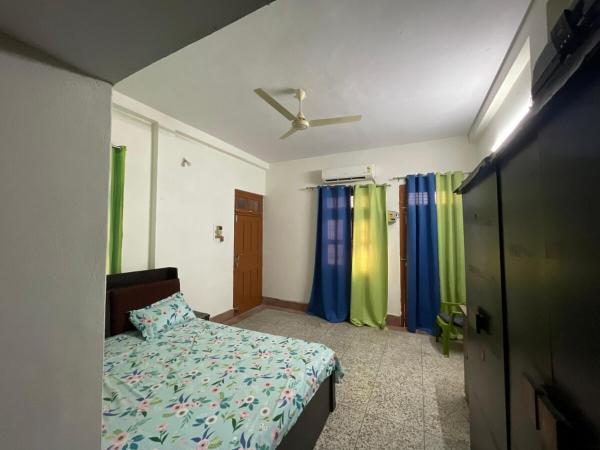 Spacious 5-room Secure Home - Ballia