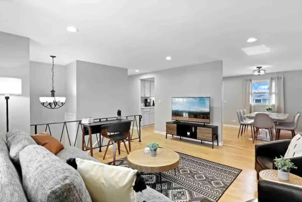 Tranquility 4br Schaumburg - West Chicago, IL