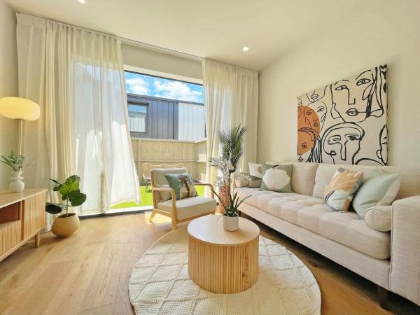 City Serenity 2br Townhouse Vs Ac Backyard & Parking - Auckland