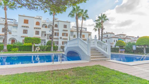 Bravo Hills - Casa Jean - Quesada