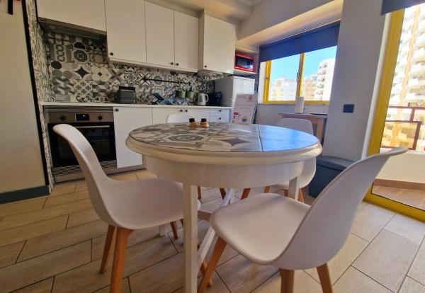 Santos Lodge Blue - Cosy Flat By The Beach - Portimão