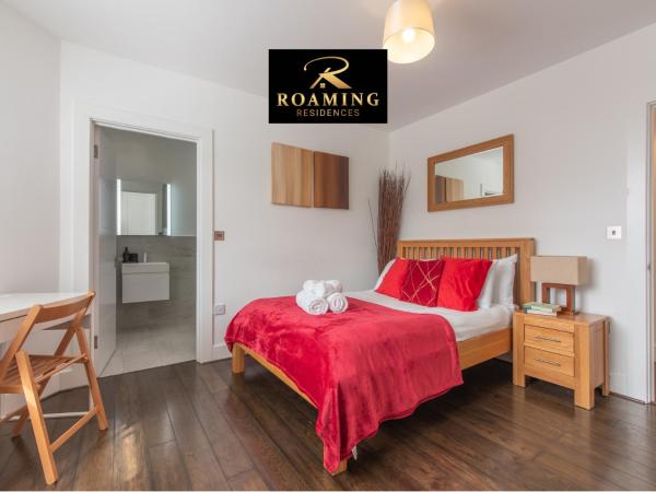 Sleeps 6 - Central - Free Secure Parking - 2 Bath - Henley-on-Thames