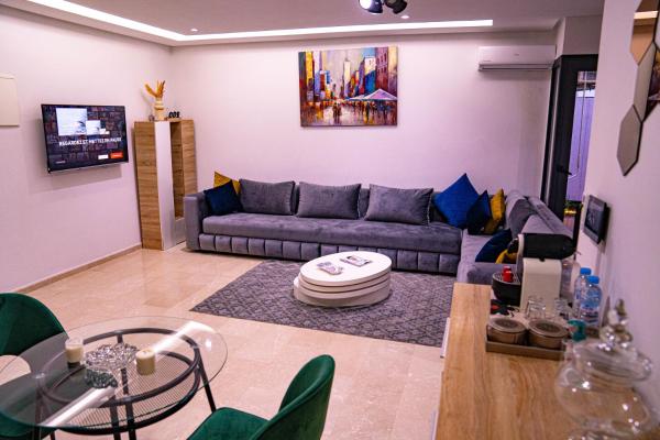 R103- Comfy And Spatious 1 Br Apartment With Breathtaking City View - Belvédère - Casablanca