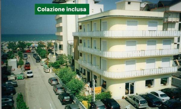 Hotel Rivamare Only Room Breakfast - Milano Marittima
