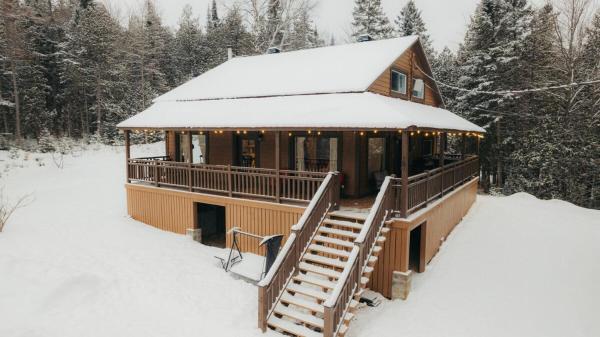 Chalet Ruby Rouge - Rawdon