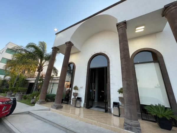 Hotel Villa Montes - Bernal