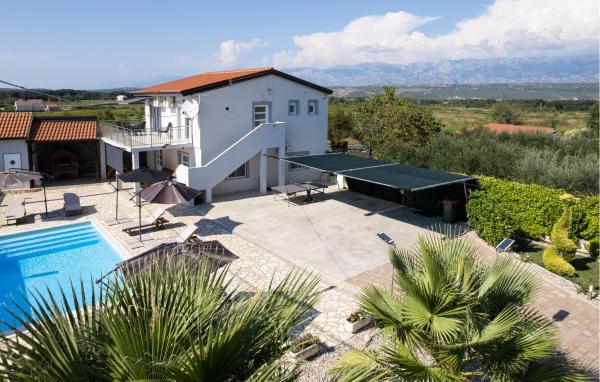 Four-bedroom Holiday Home In Islam Latinski - Croatie