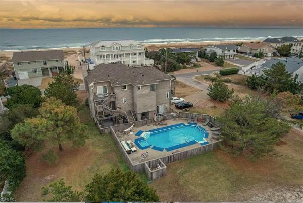 Sojourn Ocean Dreams Sleeps 16 - Virginia Beach, VA