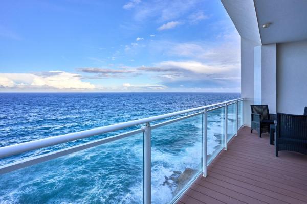 Coastal One Bedroom Retreat With Direct Breathtaking Sea Views - Malta