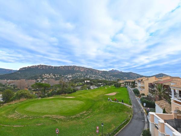 Apartment Village Cap Estérel - Le Village-82 By Interhome - Agay