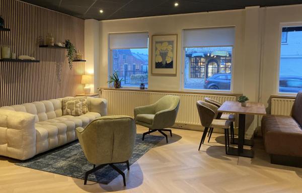 Hotel Emilia - Waalwijk