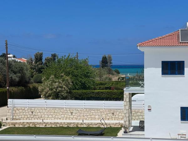 Jomavi Beach Eco-villa - Полис