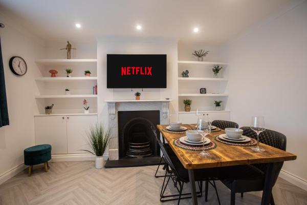 Modern Bromley 2 Bed Apartment Great Location Parking Available - Bromley