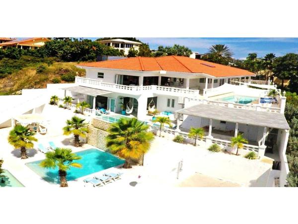 Champartments Resort - Villa & Appartementen Dom Perignon - Curaçao